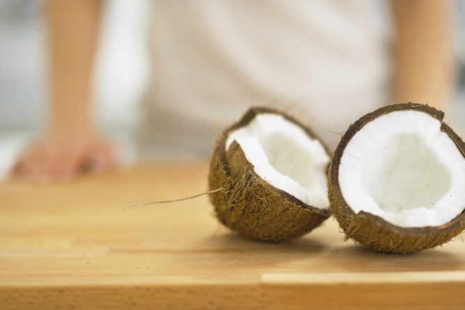 How to open a Coconut | A.Vogel Australia